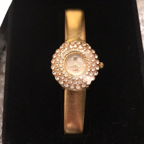 elizabeth taylor | Accessories | Nwt Vintage Elizabeth Taylor Watch ...